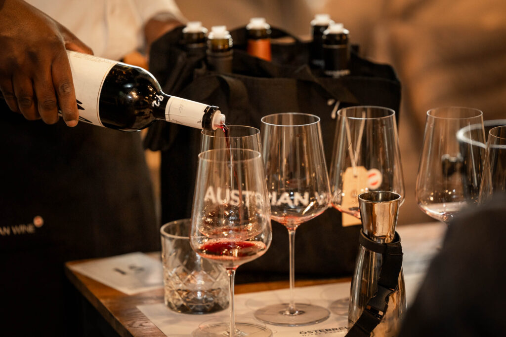 Austrian Flight Tasting: Zürich - Mettler Vaterlaus GmbH